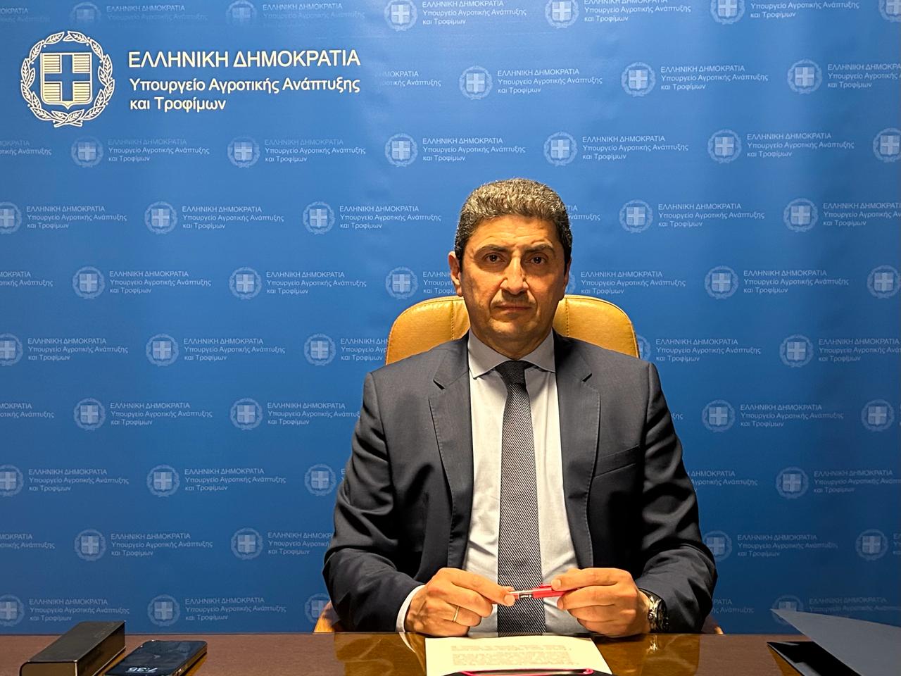 Αυγενάκης: Η Ελληνίδα αγρότισσα είναι η ψυχή της ελληνικής περιφέρειας ...